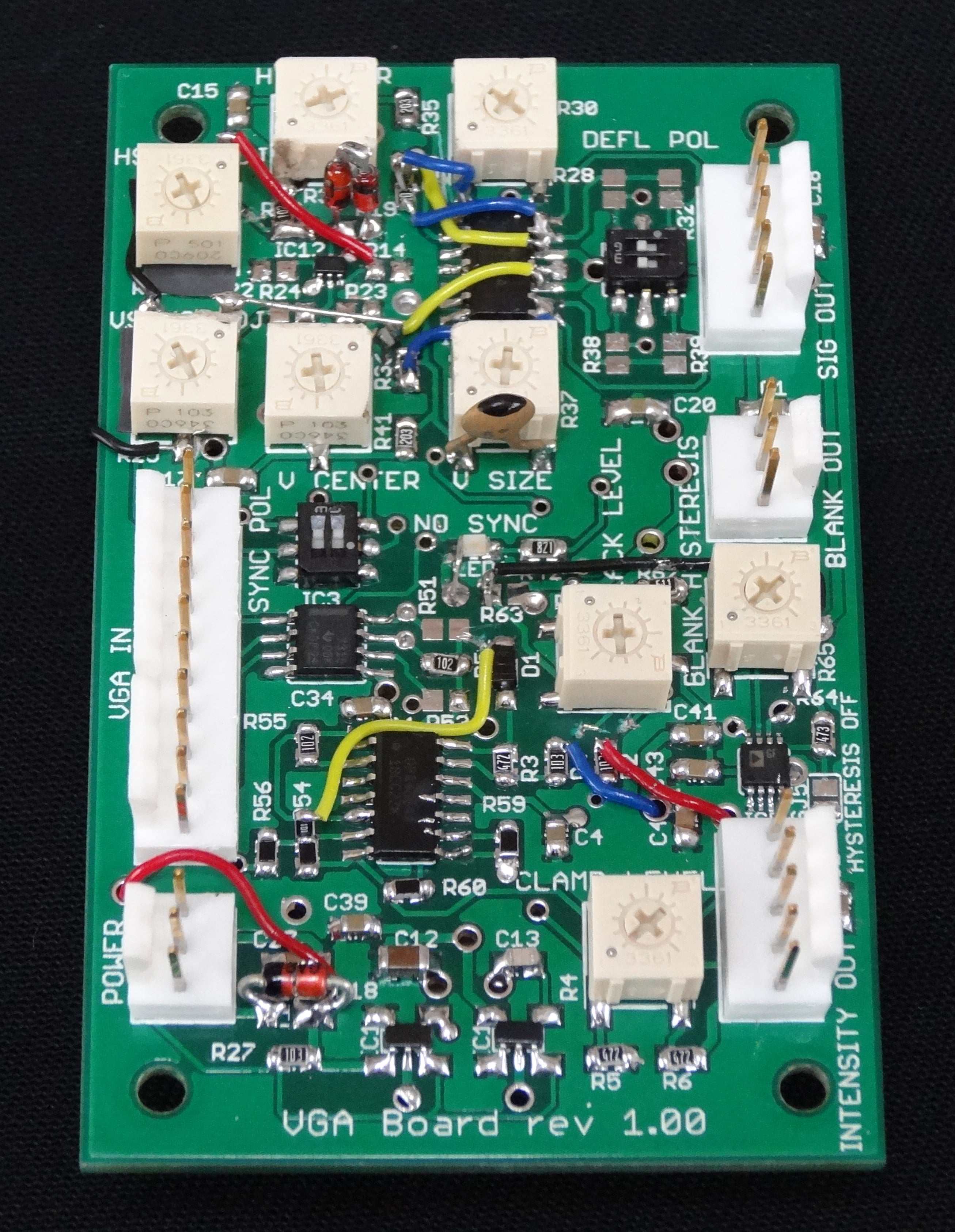 VGA display… On a 3″ scope tube! | Oscilloclock.com